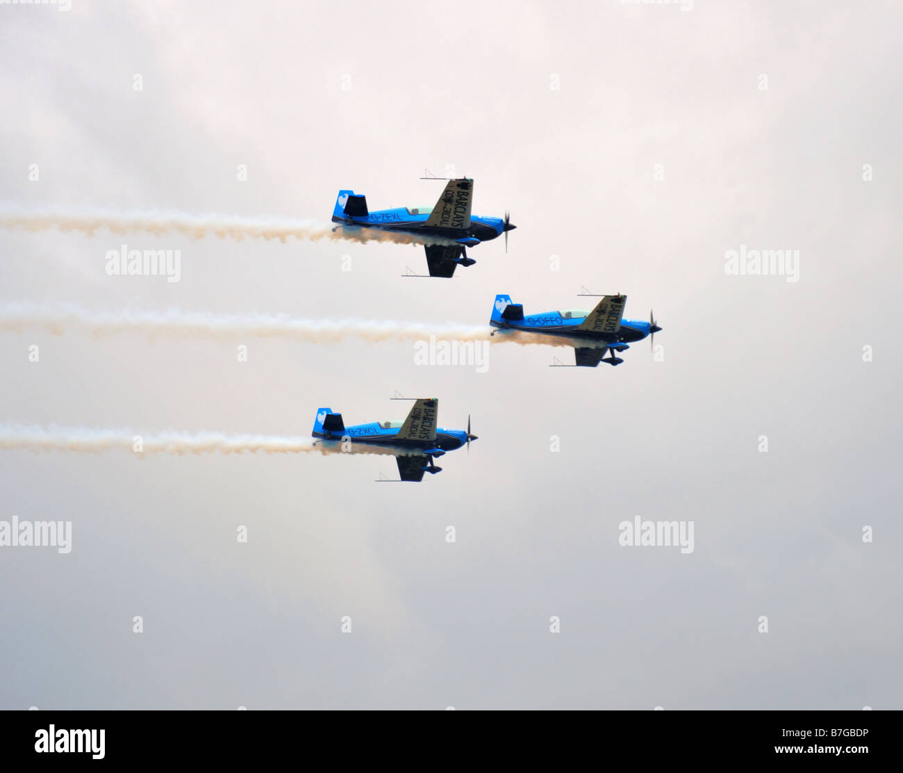 Acrobatics with props hi-res stock photography and images - Alamy