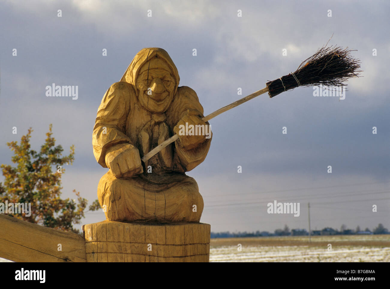 Baba yaga sculpture hi-res stock photography and images - Alamy