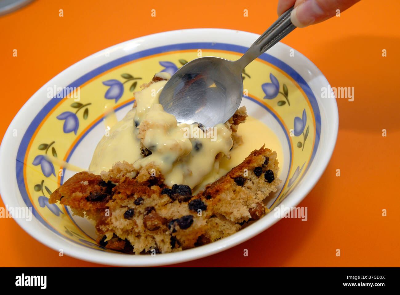 Dish of spotted dick sponge pudding UK Stock Photo - Alamy