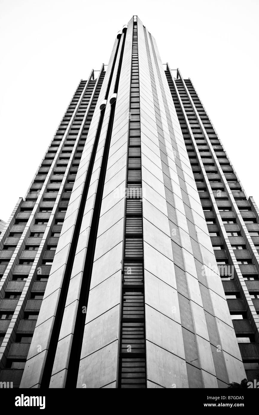 Wall view from below Black and White Stock Photos & Images - Alamy