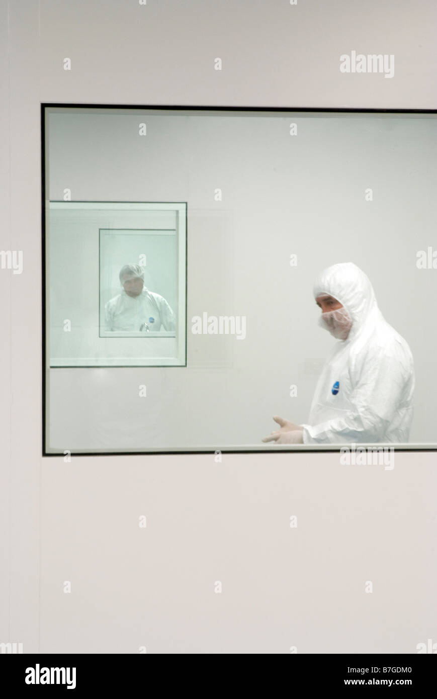 Laboratory walls hi-res stock photography and images - Alamy