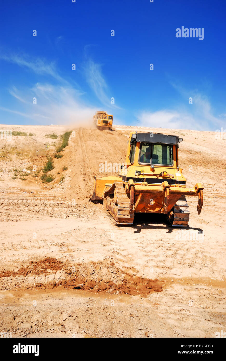 Caterpillar earthmovers hi-res stock photography and images - Alamy