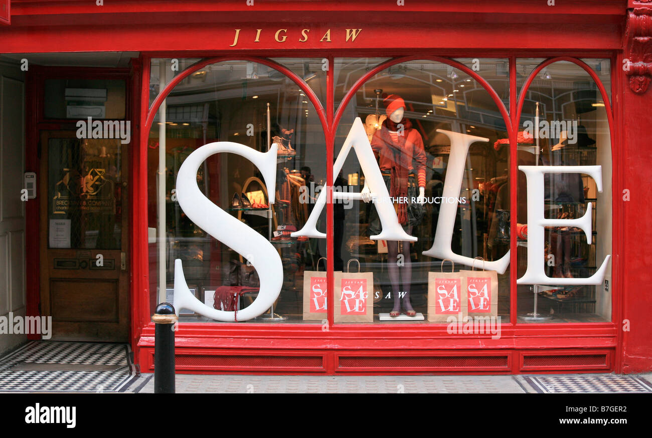 Store retail shop window sign hi-res stock photography and images - Alamy