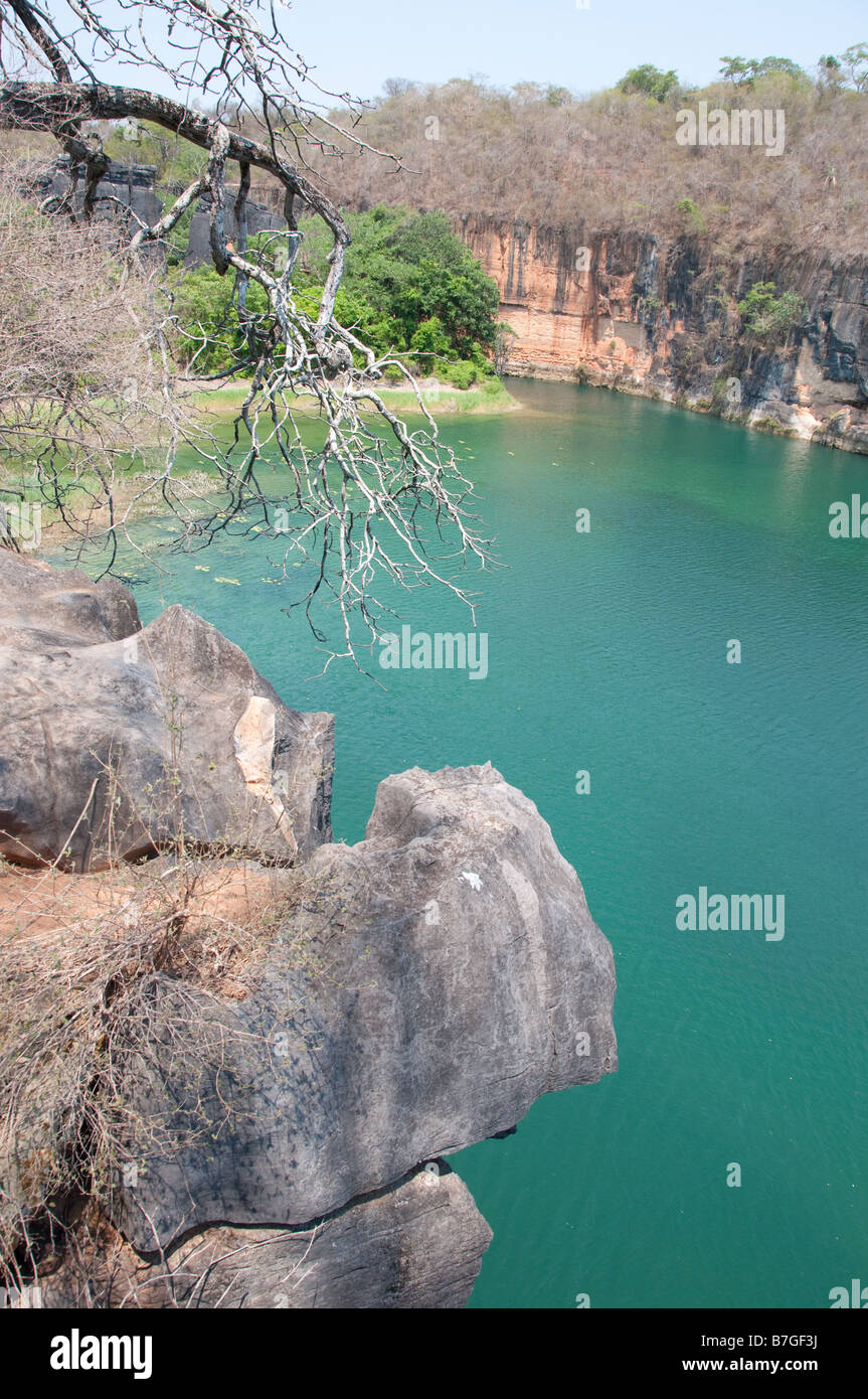 Blue rock lake hi-res stock photography and images - Alamy