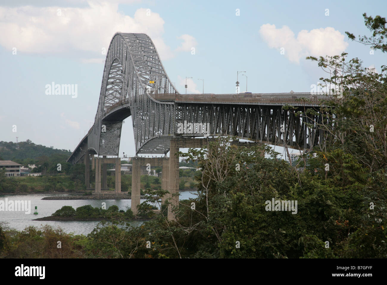 Puente de las Américas or America's Bridge, over the Panama Canal ...