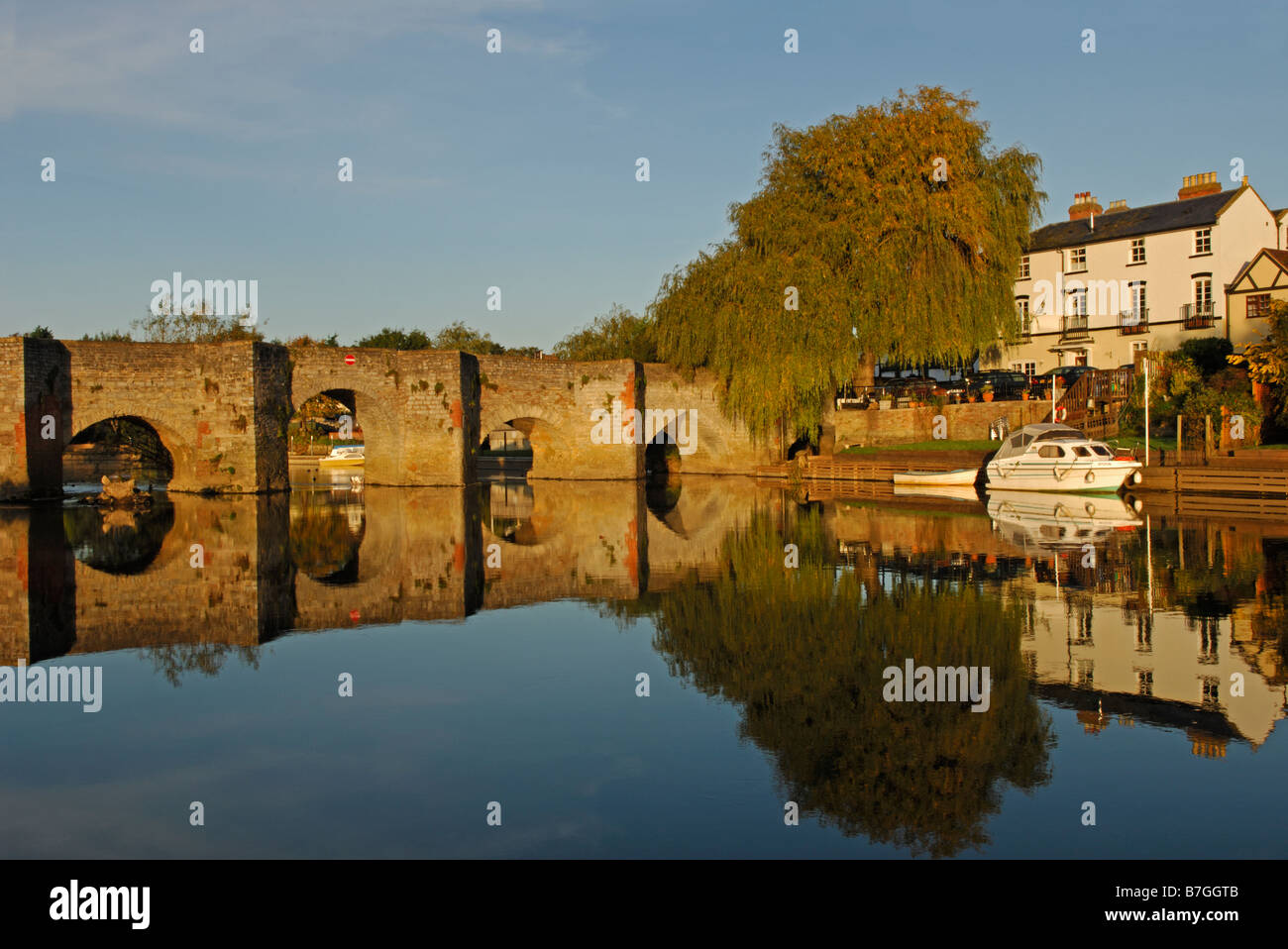 Bridge at bidford hi-res stock photography and images - Alamy