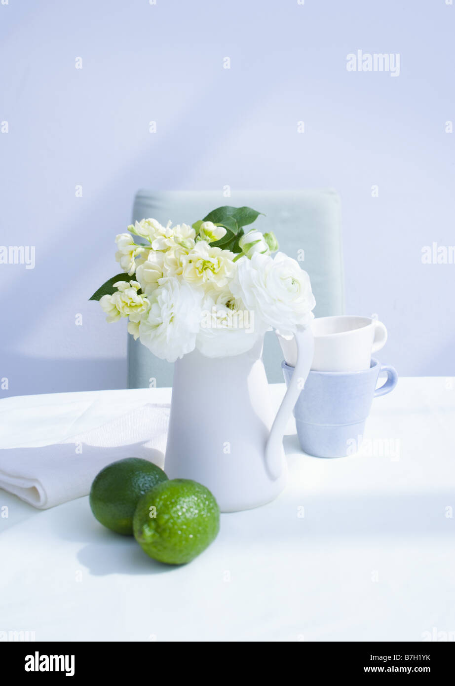Flower arrangement in pot Stock Photo - Alamy