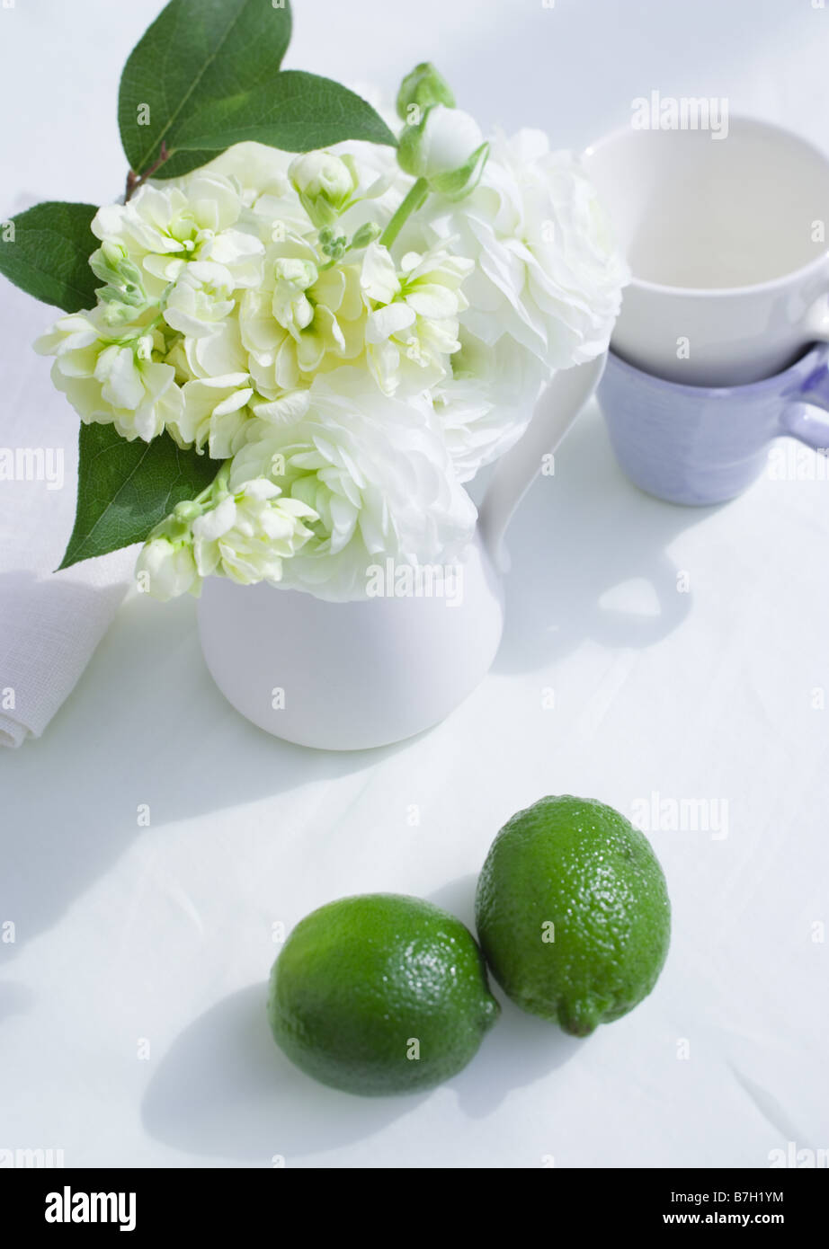 Flower arrangement in pot Stock Photo - Alamy