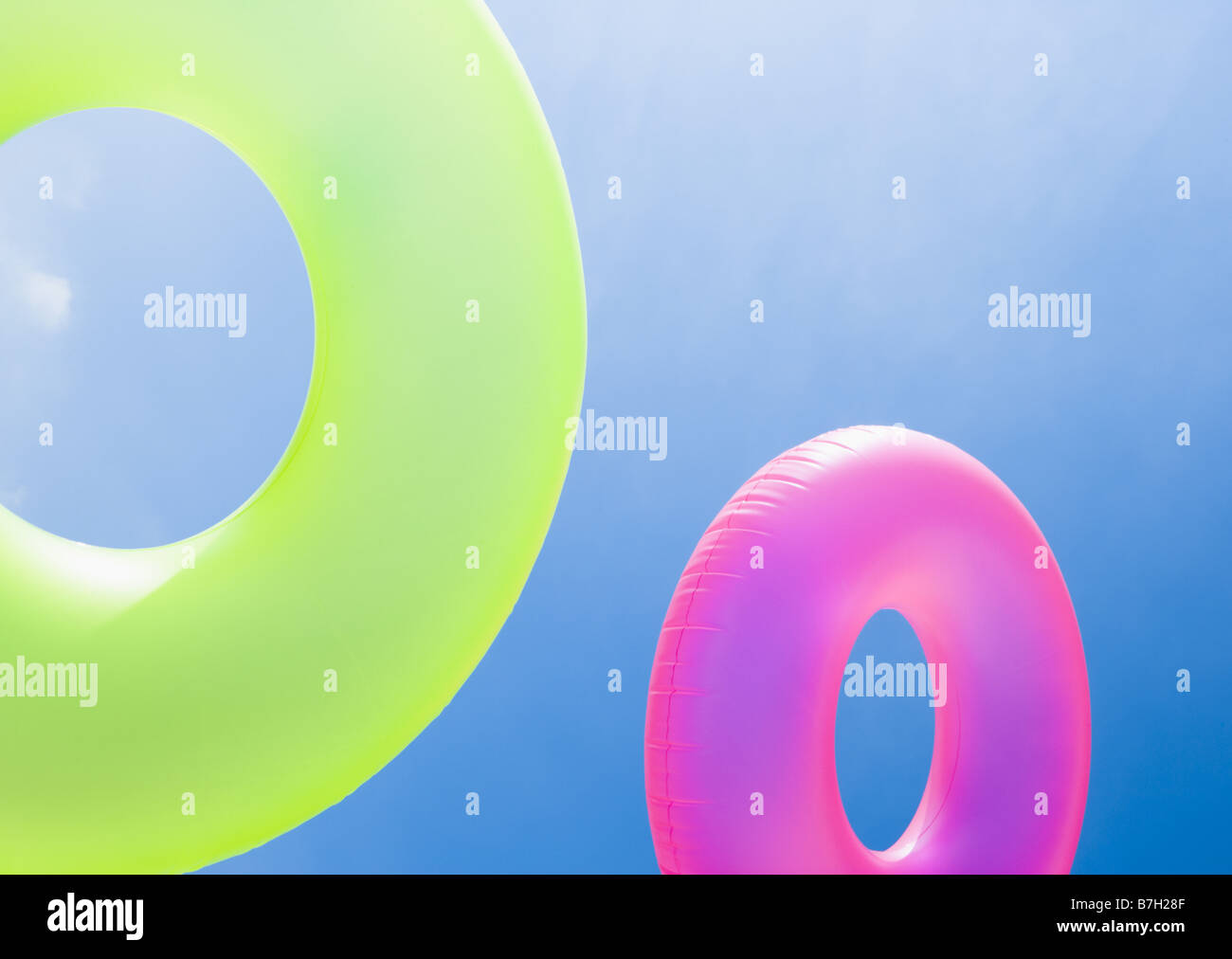 Two inner tubes hi-res stock photography and images - Alamy