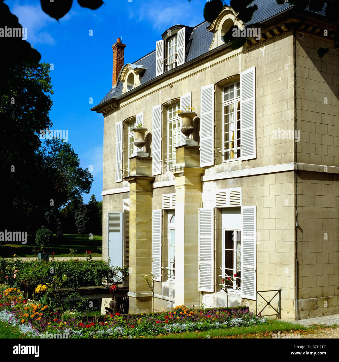 Chateau de la malmaison castle hi-res stock photography and images - Alamy