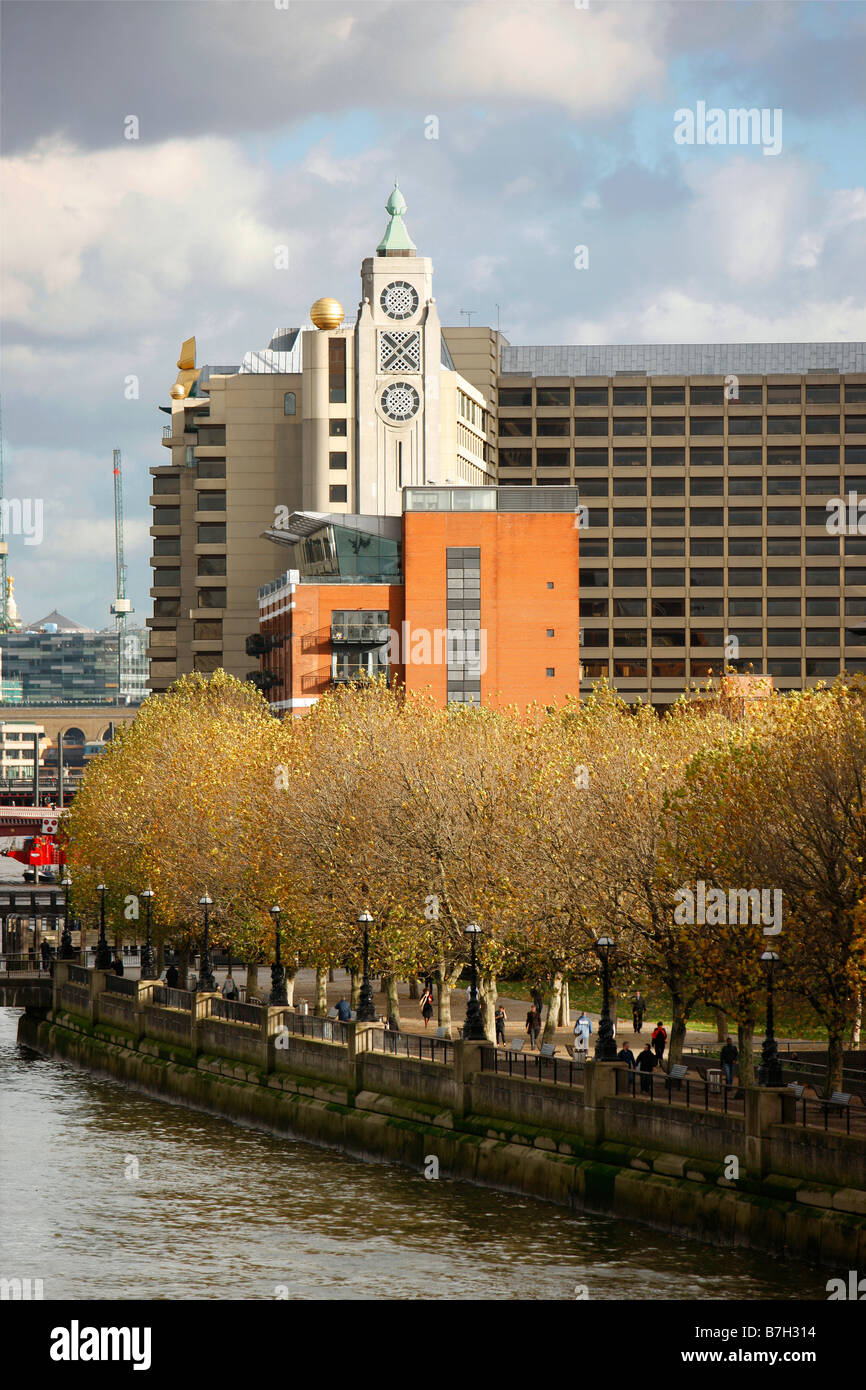 Oxo tower hi-res stock photography and images - Alamy
