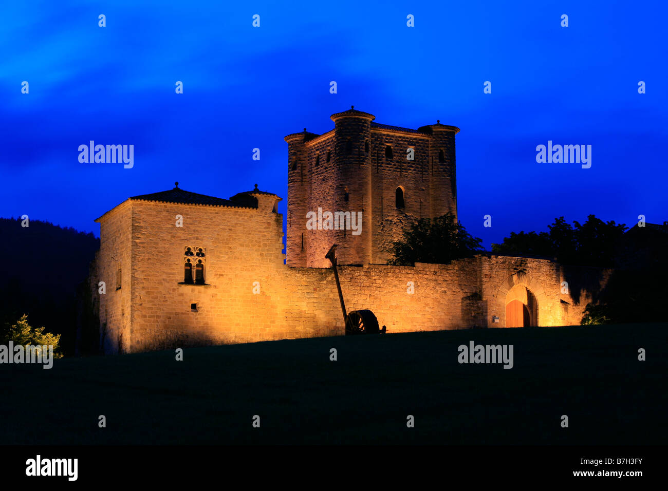The 14th century Arques Castle (Château d'Arques), one of the so-called ...