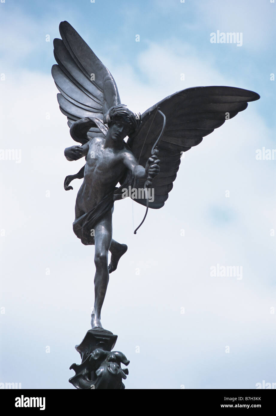 Eros Statue in Piccadilly Circus Stock Photo - Alamy