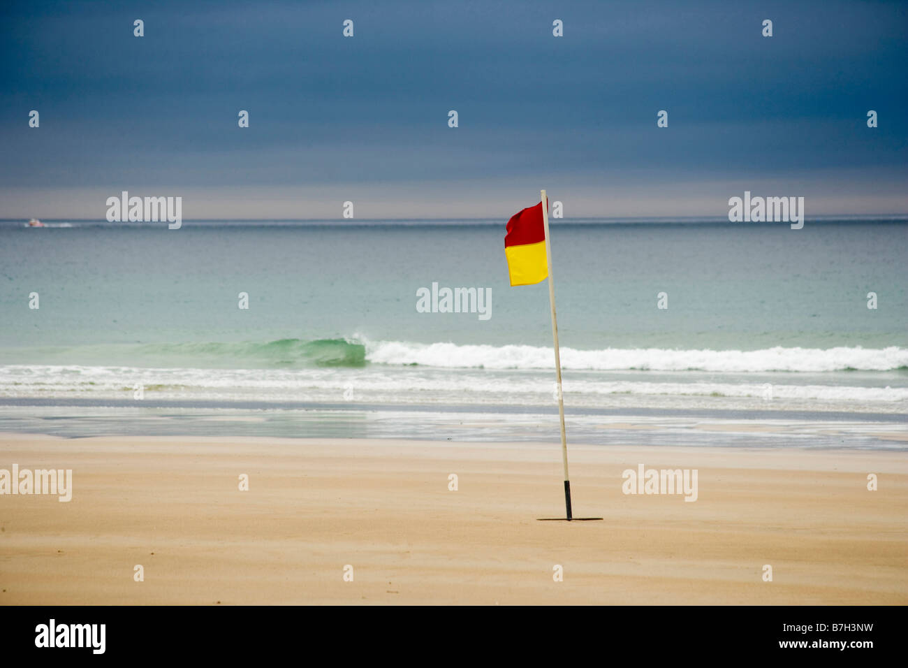 Newquay flag cornwall cornish hi-res stock photography and images - Alamy