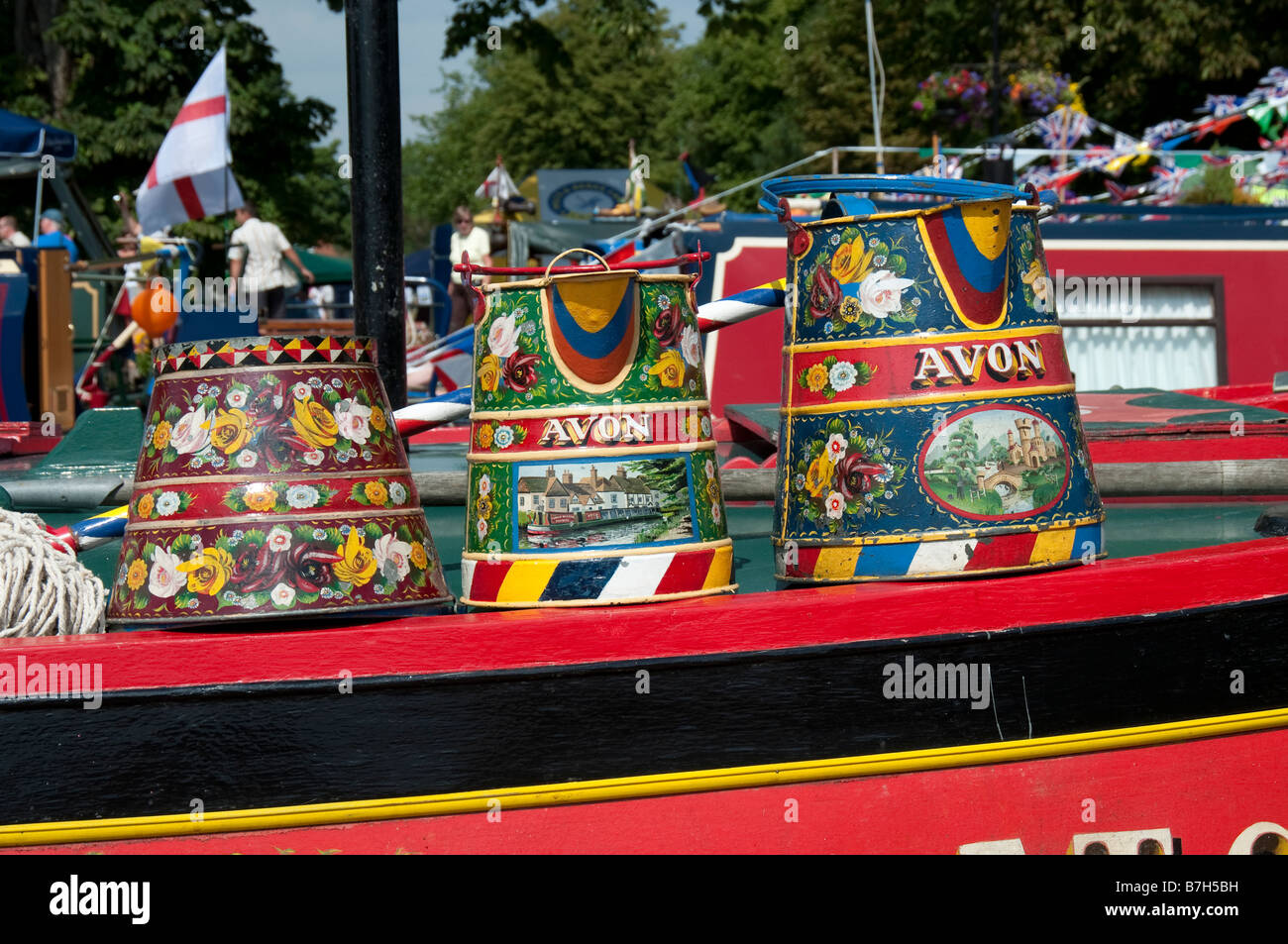 Hand painted canal ware hi-res stock photography and images - Alamy