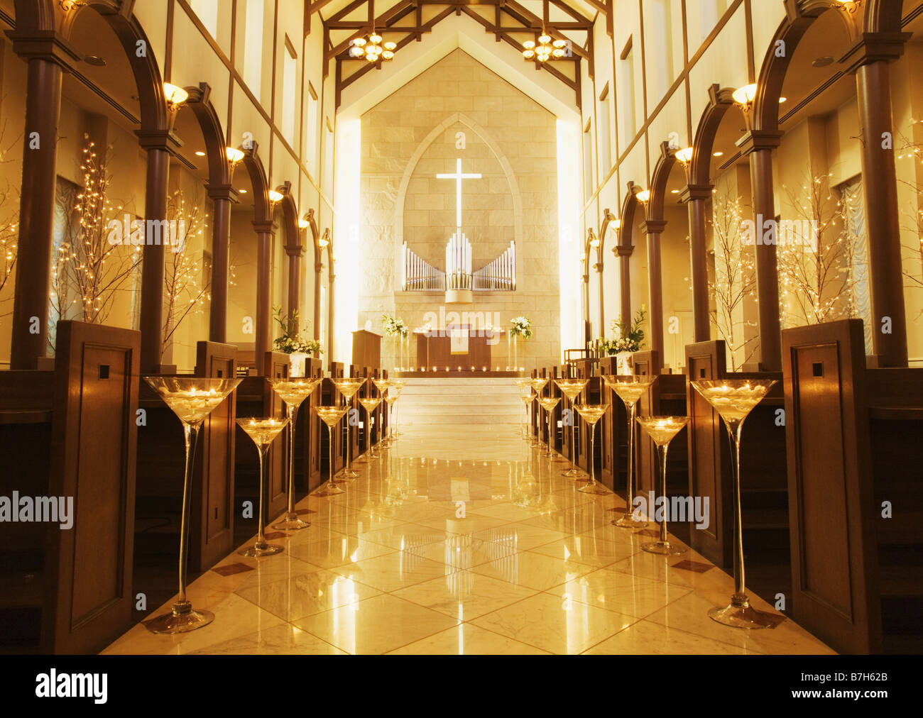 Light refraction on road hi-res stock photography and images - Alamy