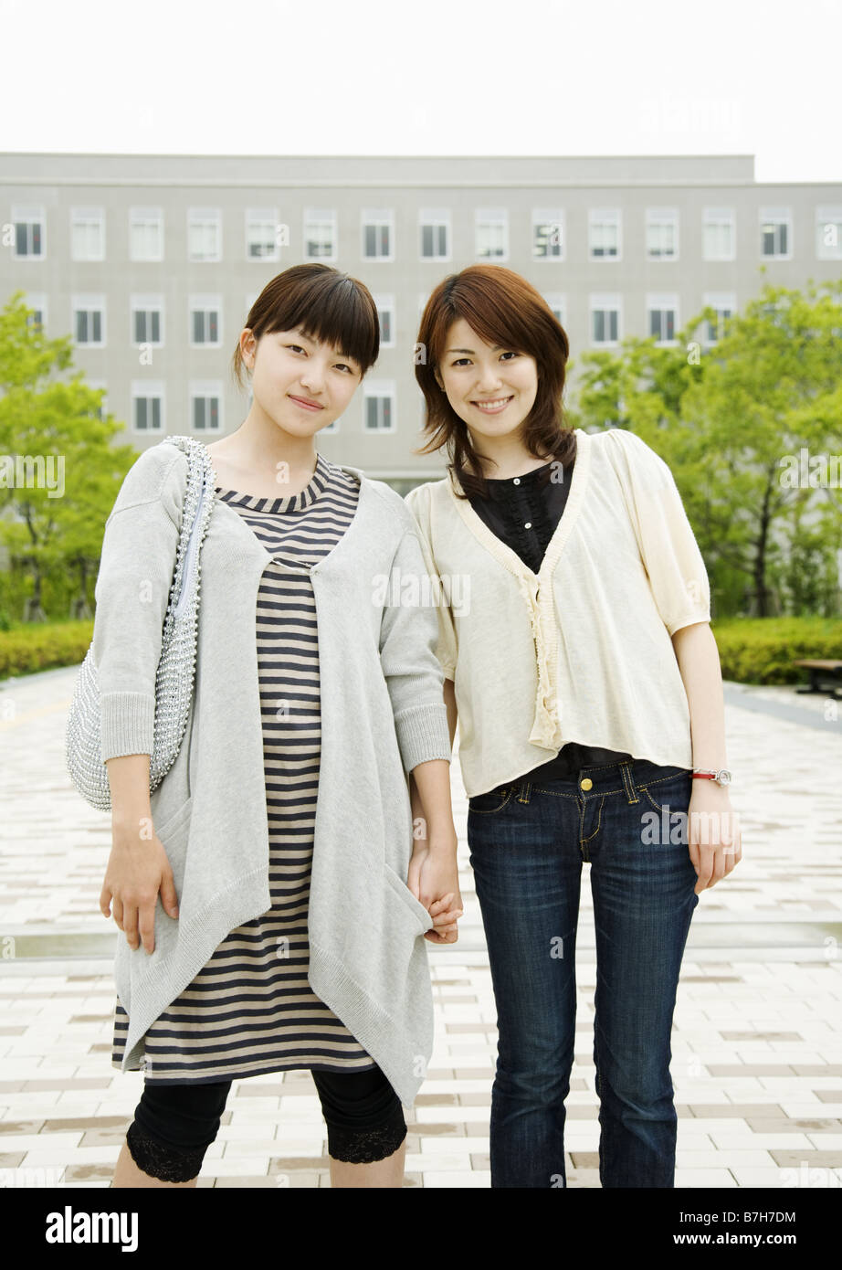 Campus promenade hi-res stock photography and images - Alamy