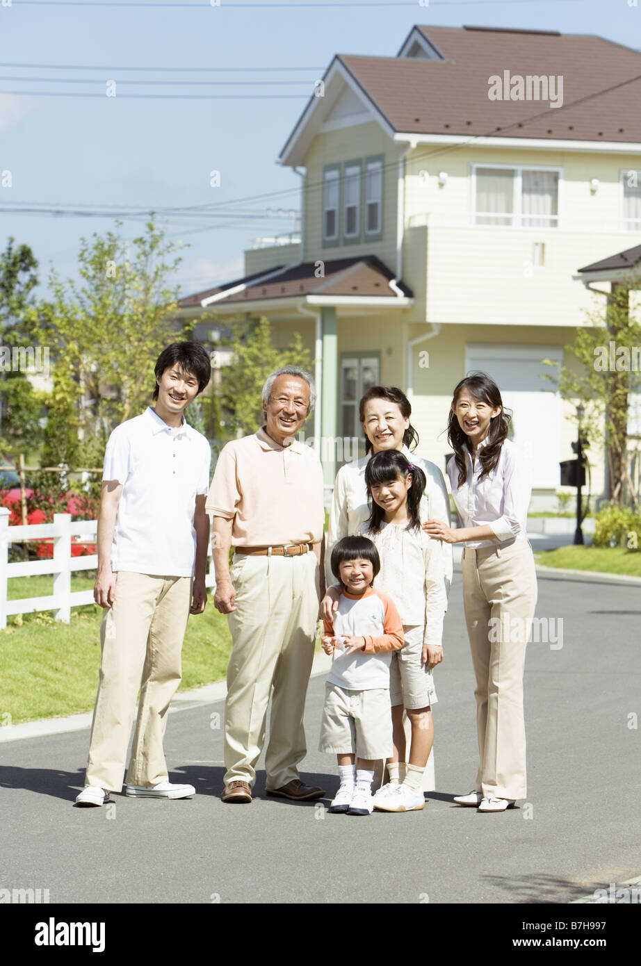 Family getting lined up Stock Photo - Alamy