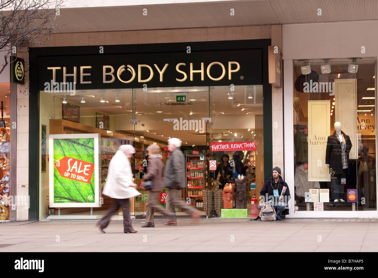 Body shop logo hi-res stock photography and images - Alamy