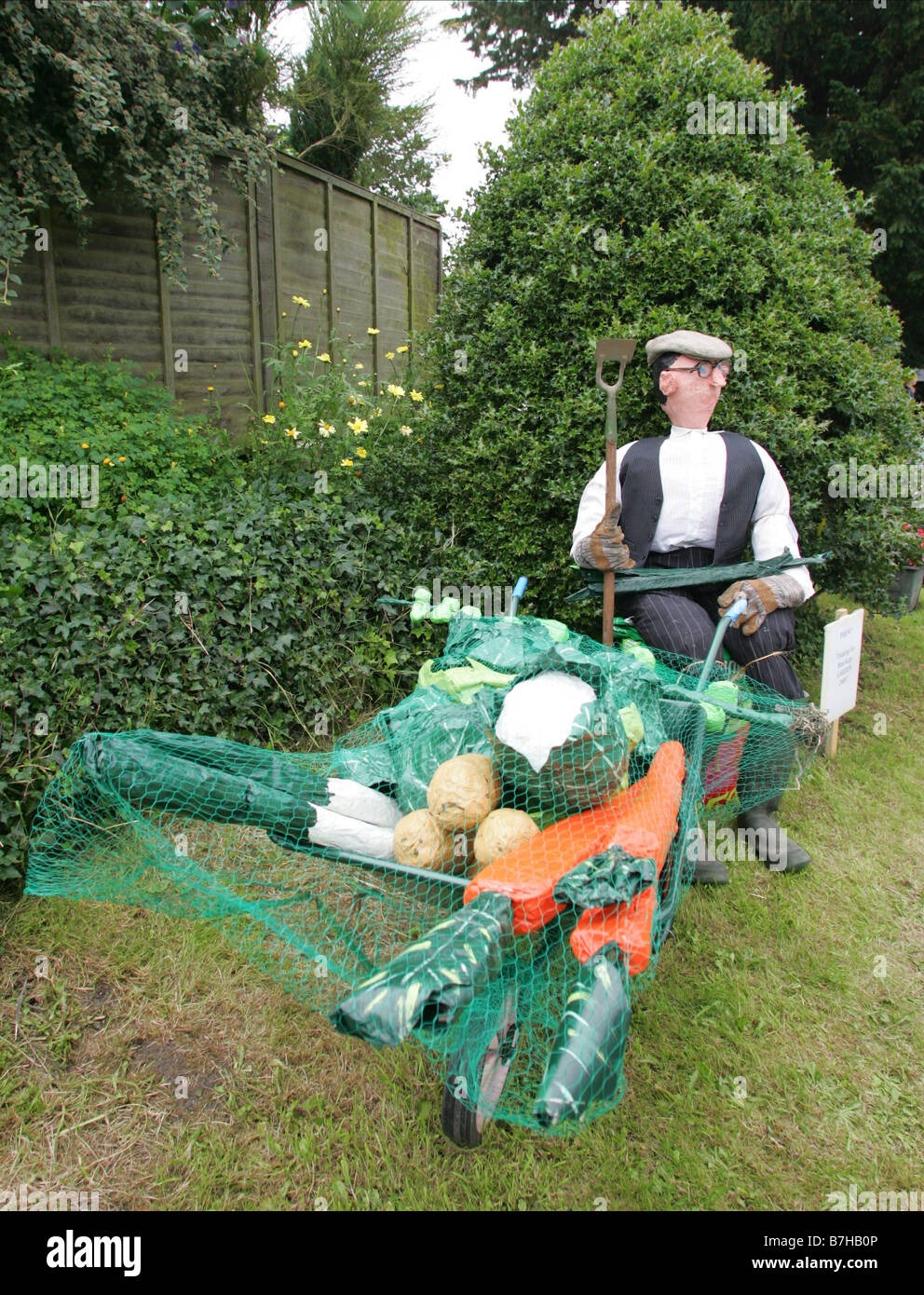 BEST KEPT GARDEN MUSTON VILLAGE YORKSHIRE ENGLAND MUSTON SCARECROW ...