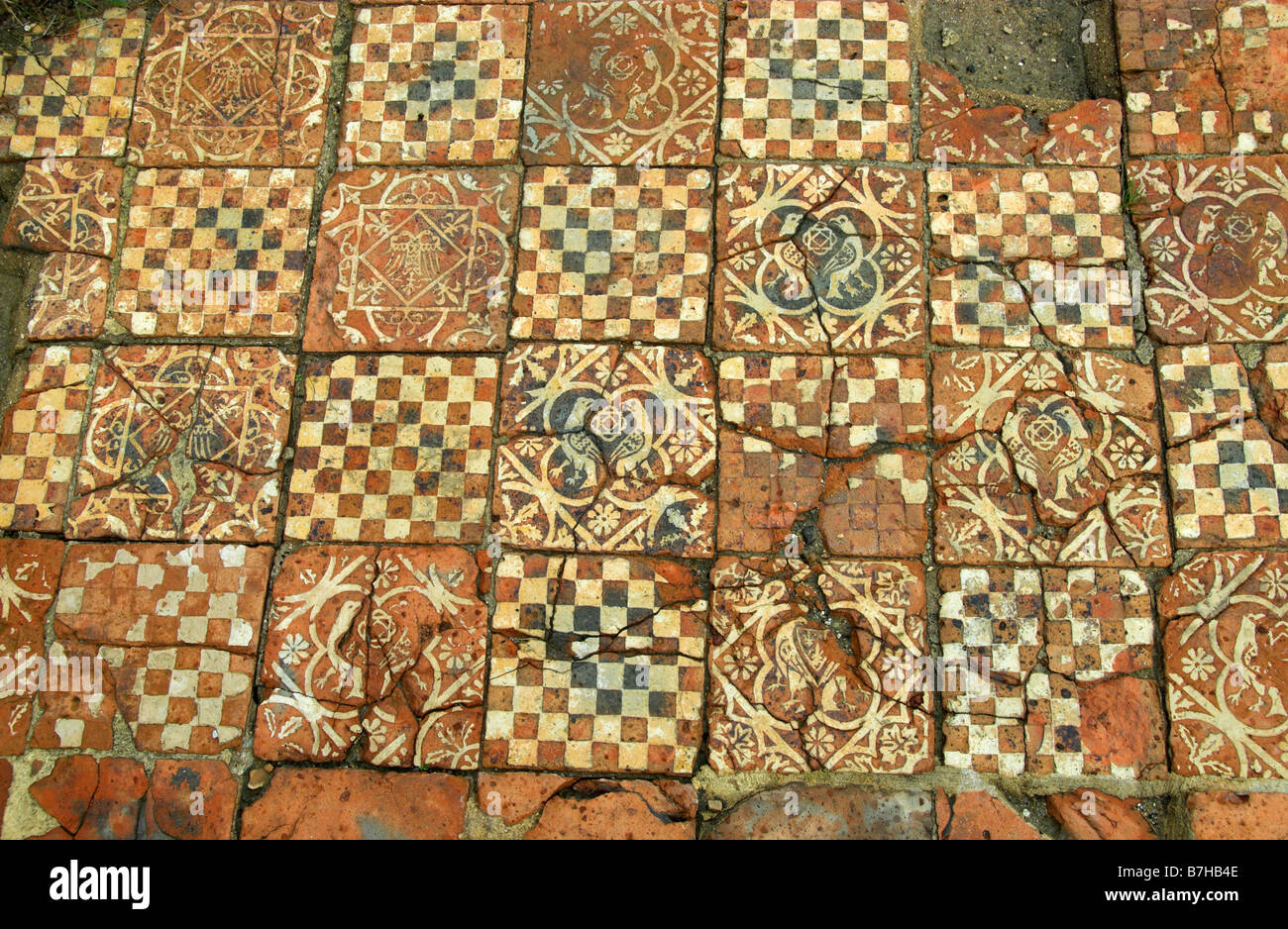 Medieval tiles hi-res stock photography and images - Alamy