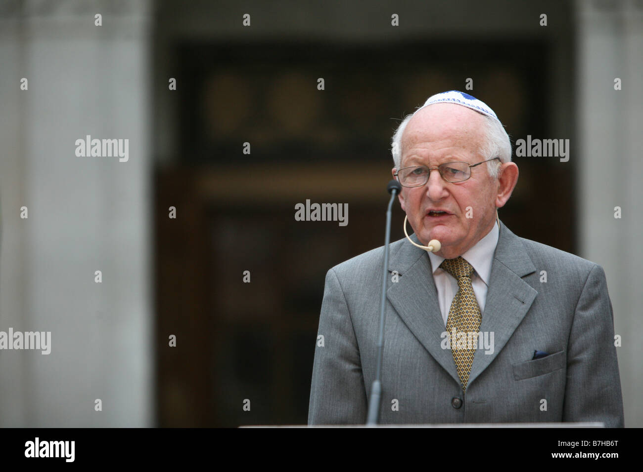 Holocaust survivor Jack Kagan giving a speech at the holocaust memrial ...
