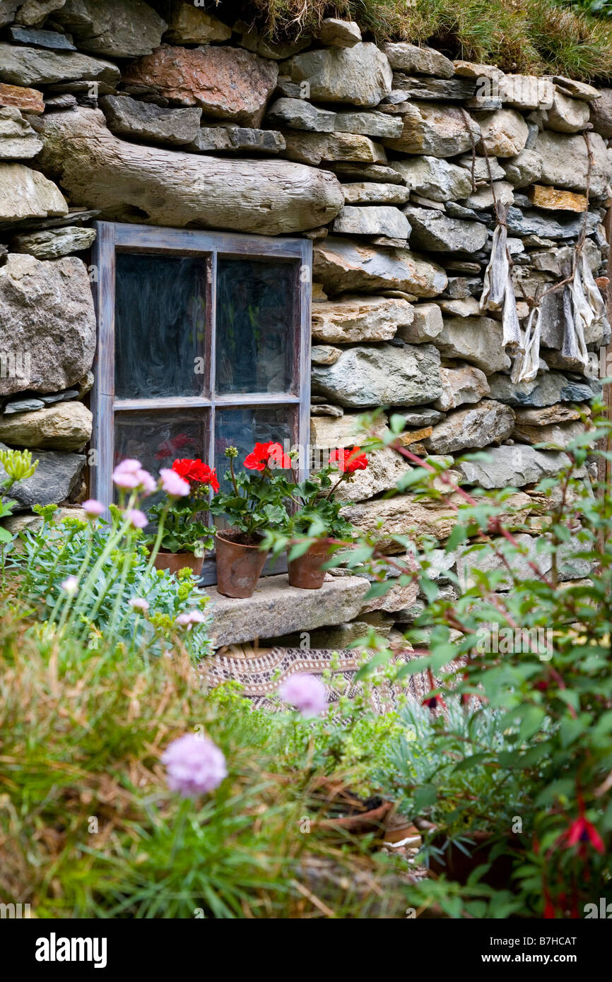 Traditional shetland croft house hi-res stock photography and images ...