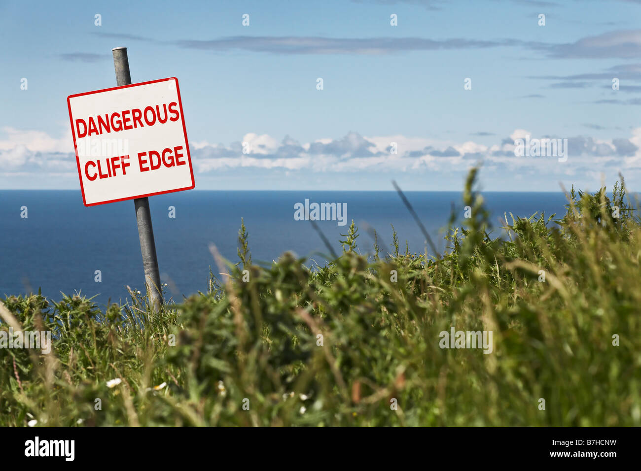 Cliffs moher warning sign hi-res stock photography and images - Alamy