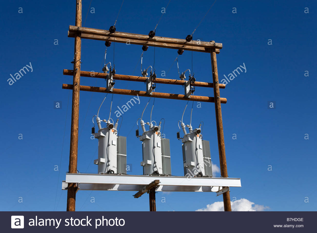 Voltage Regulator Stock Photos & Voltage Regulator Stock Images - Alamy
