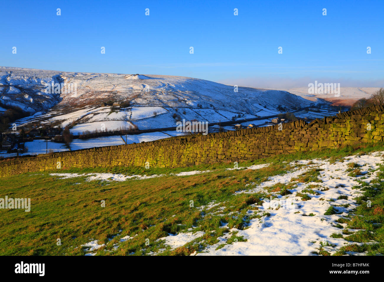 Winter Upper Colne Valley towards Pule Hill, Marsden, West Yorkshire ...