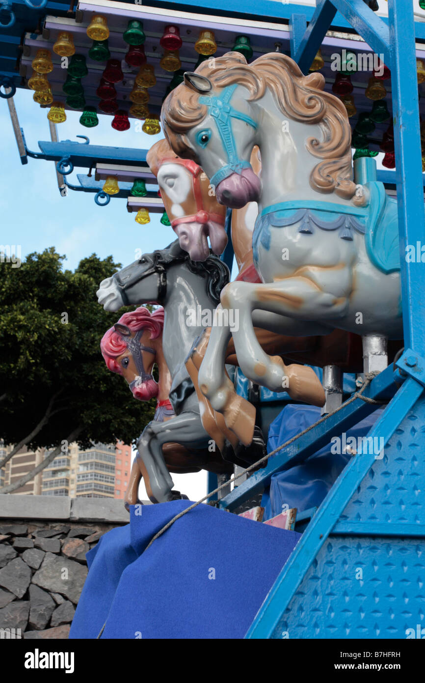 Funfair merry go round merry go round horses amusement park carousel hi ...