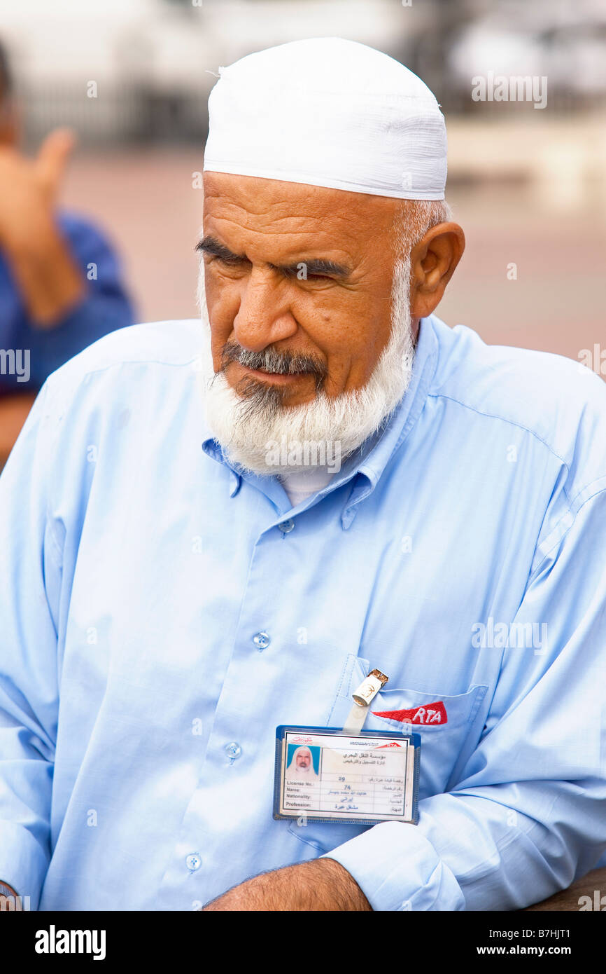 Arab man dubai uae hi-res stock photography and images - Alamy