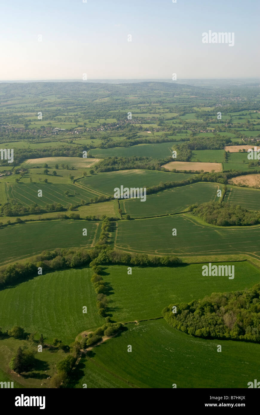 English fields from above hi-res stock photography and images - Alamy