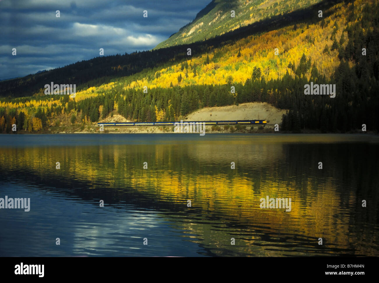 Jasper train canada via hi-res stock photography and images - Alamy