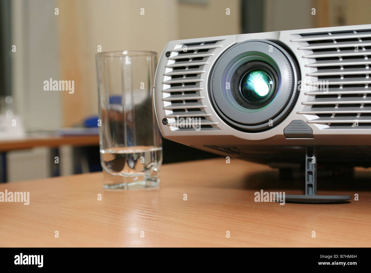 Projector projection horizontal hi-res stock photography and images - Alamy