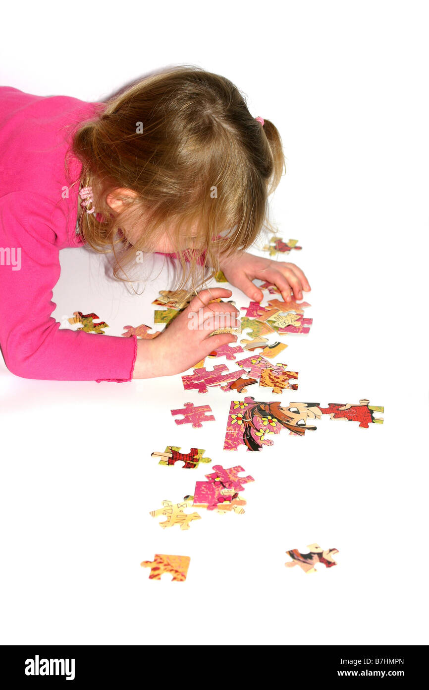 Jigsaw 4 pieces hi-res stock photography and images - Alamy