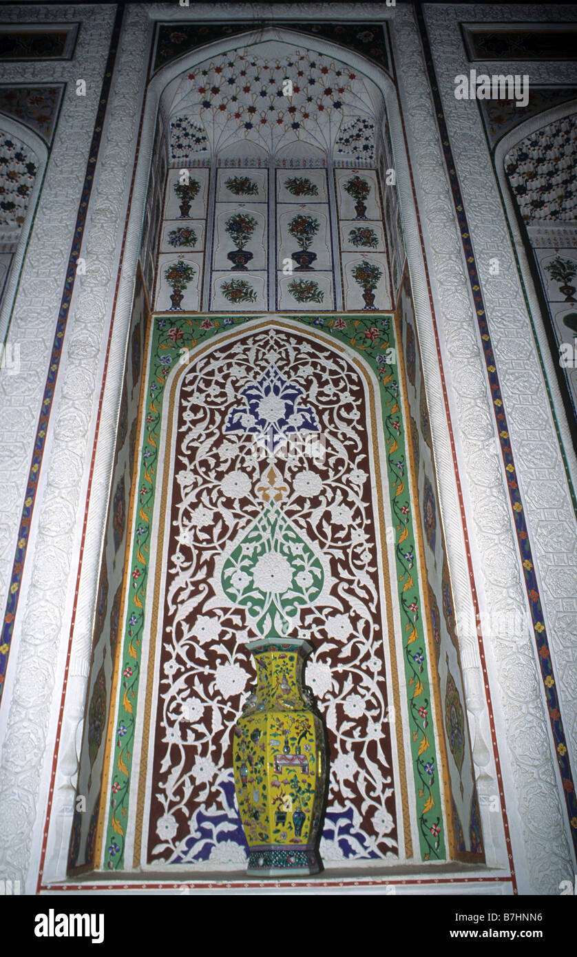 Ornate panels paintings ghanch a sort of alabaster and splendid ...