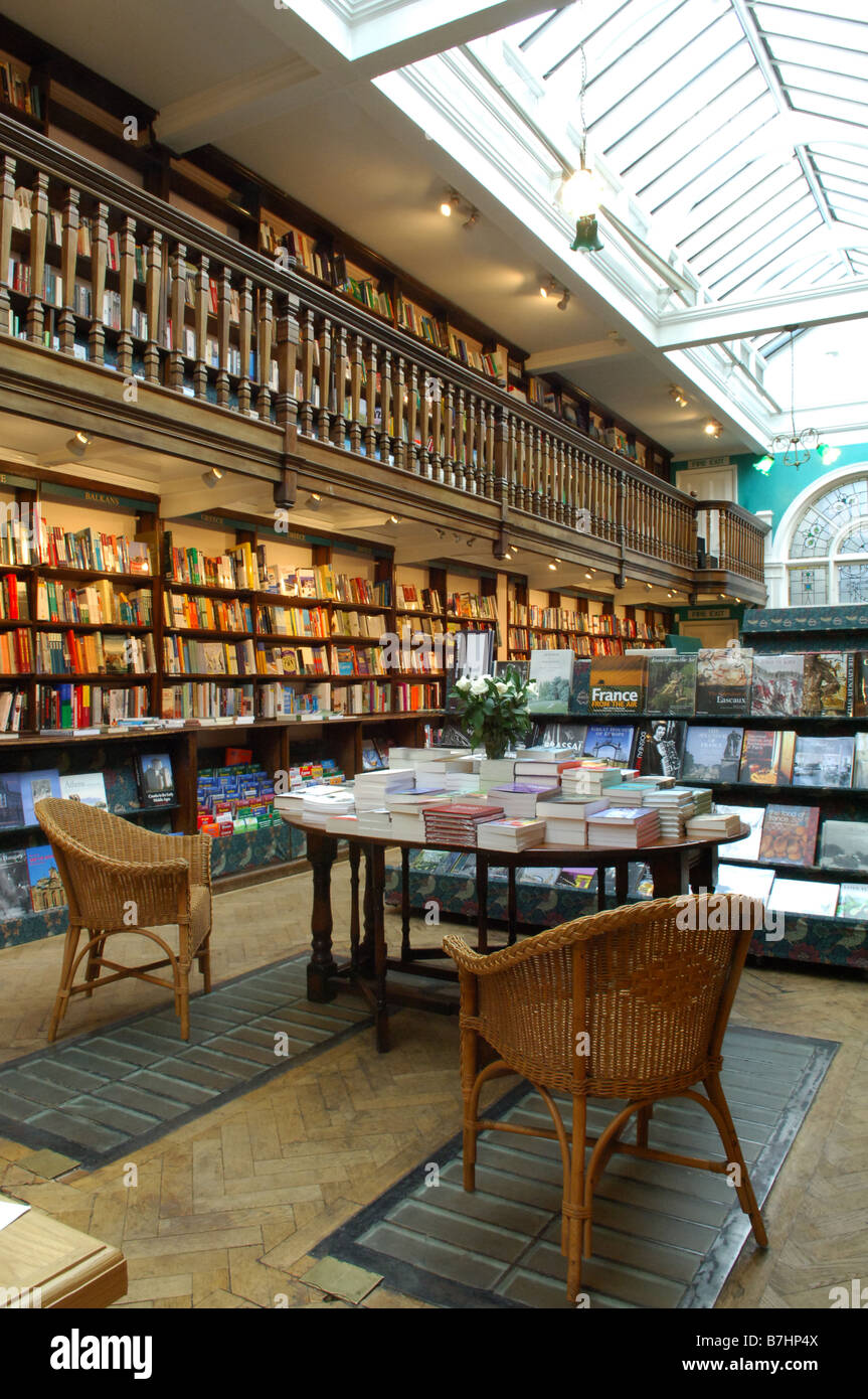 Vast library hi-res stock photography and images - Alamy