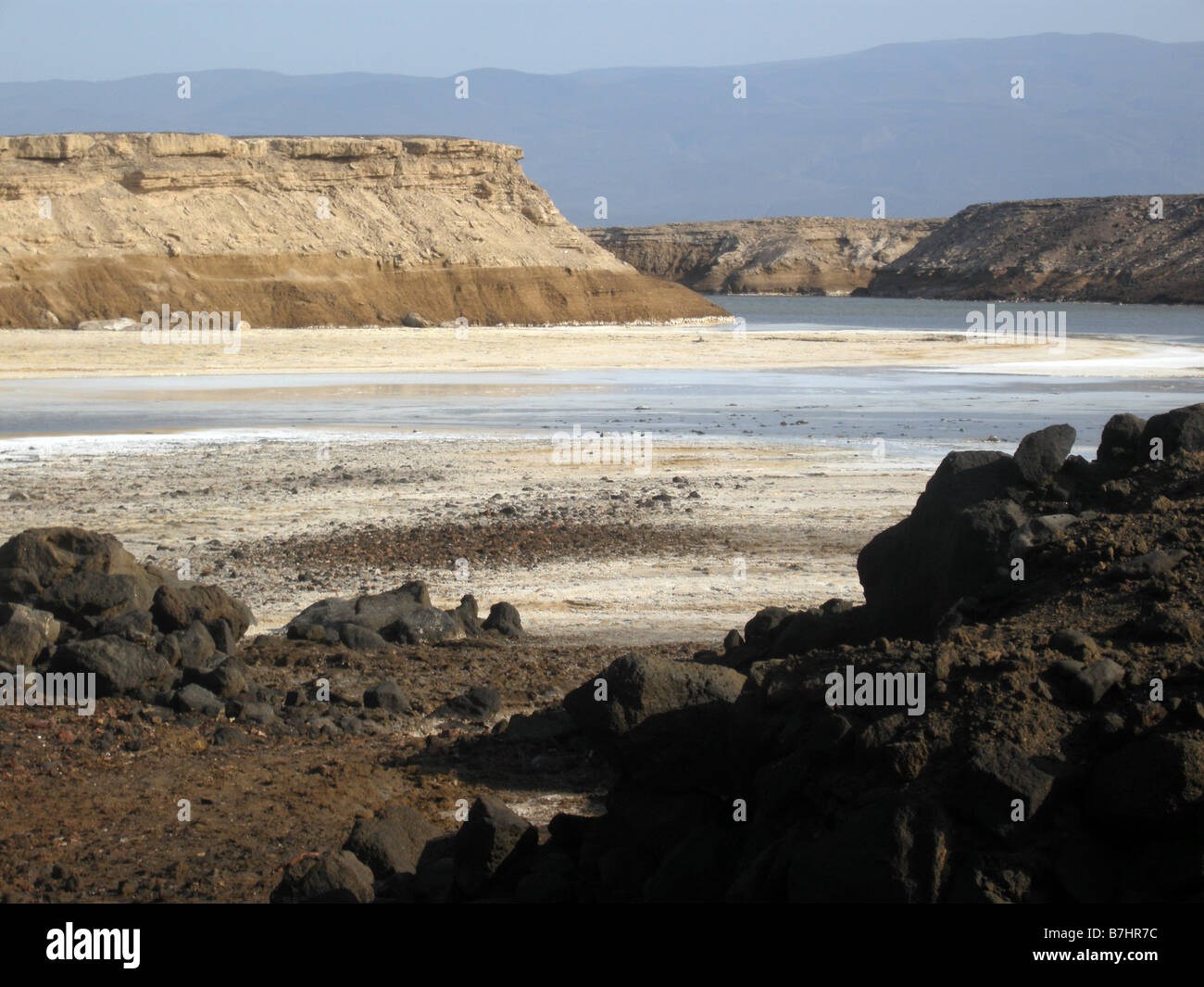 View overlooking Lake Assal, lowest place in Africa and Saltiest Place ...