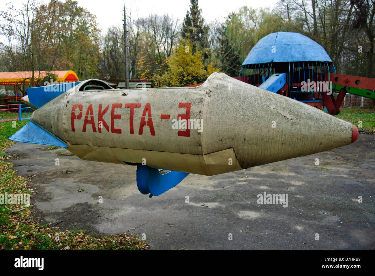 Old amusement park rides hi-res stock photography and images - Alamy