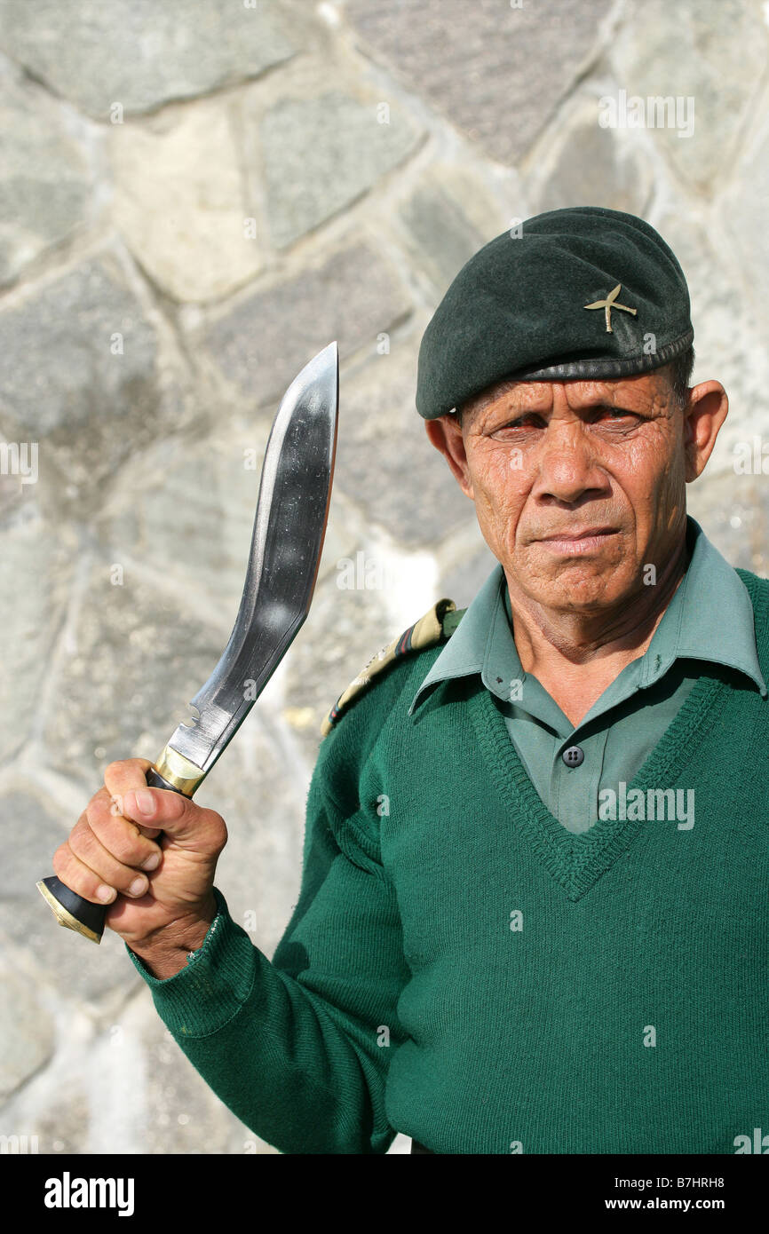 “Retired Gurkha holding a kukri” Stock Photo - Alamy