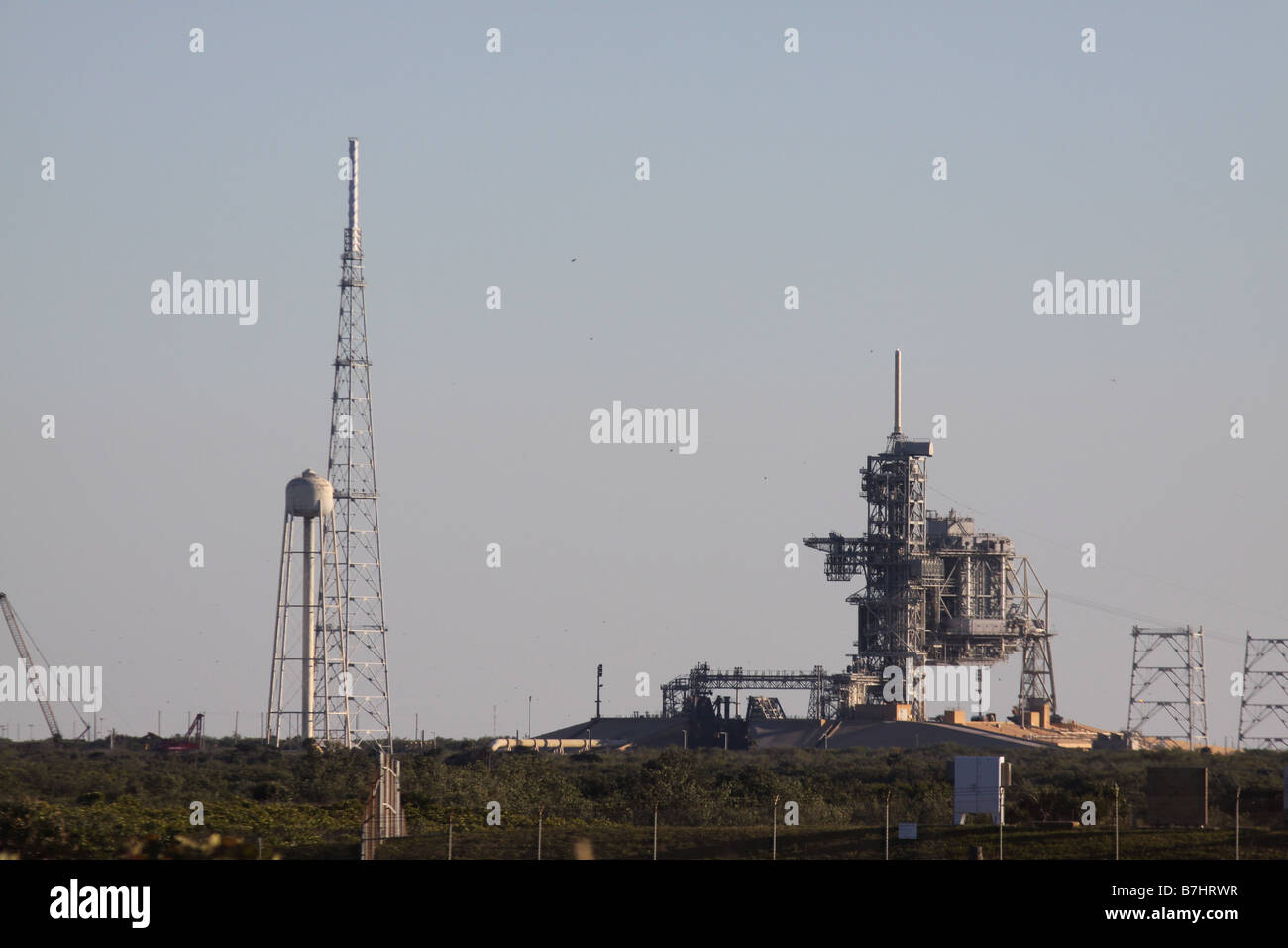 NASA Launch Pad 39B Kennedy Space Center Cape Canaveral lightning ...