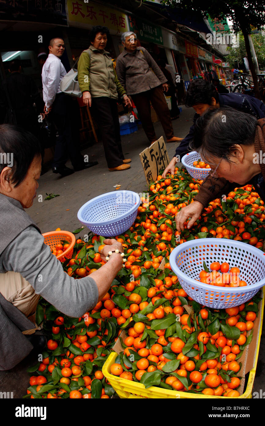 Streets oranges hi-res stock photography and images - Alamy