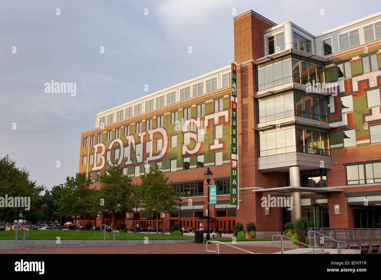 The Bond Street Wharf Baltimore Maryland Stock Photo - Alamy