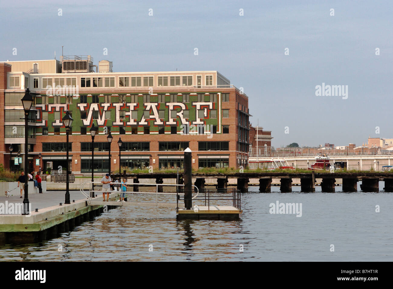Baltimore street scene hi-res stock photography and images - Alamy