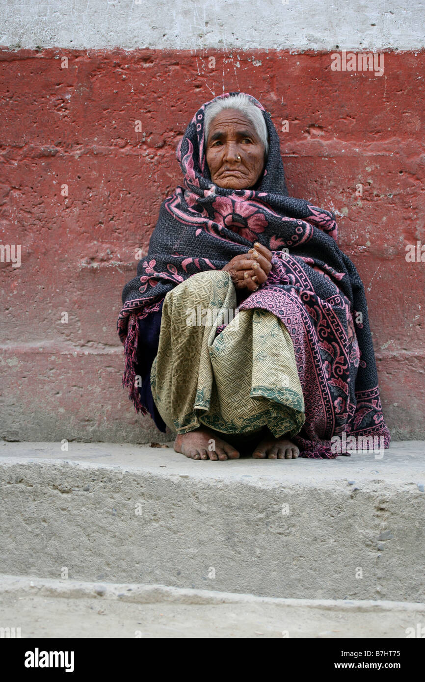 “old lady squatting” Stock Photo - Alamy