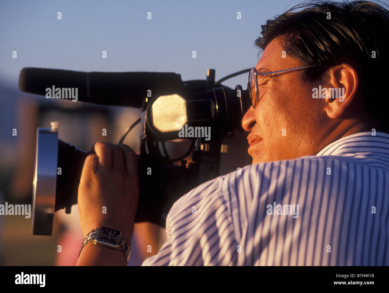 Camerman hi-res stock photography and images - Alamy