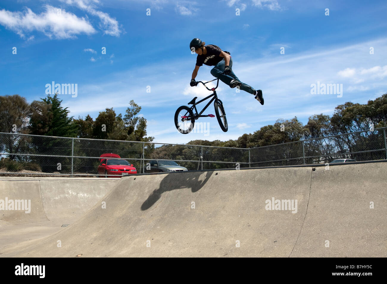 Half pipe bmx hi-res stock photography and images - Alamy