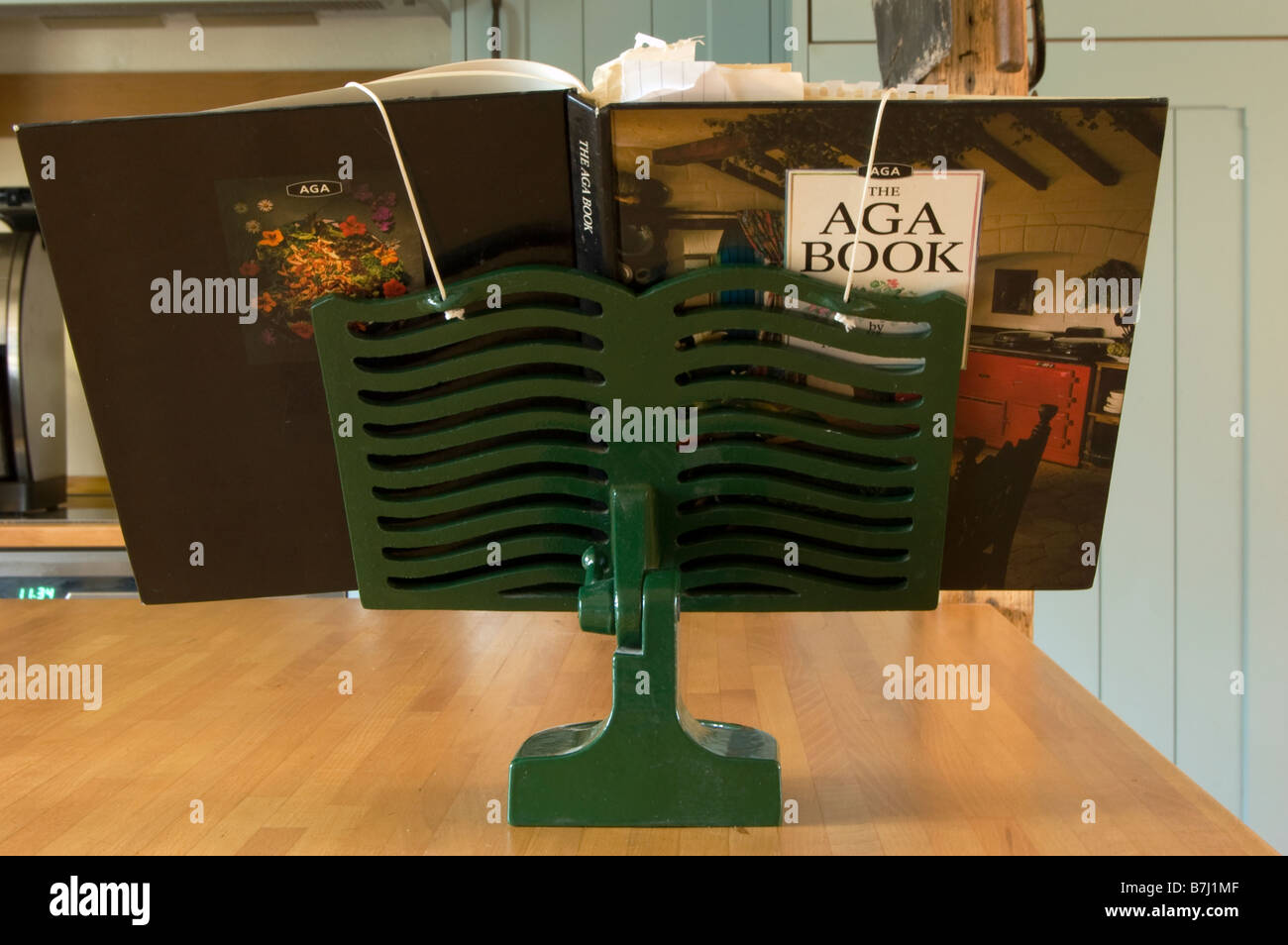 Cook book stand hi-res stock photography and images - Alamy