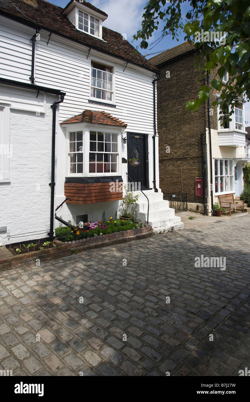 High street upnor hi-res stock photography and images - Alamy